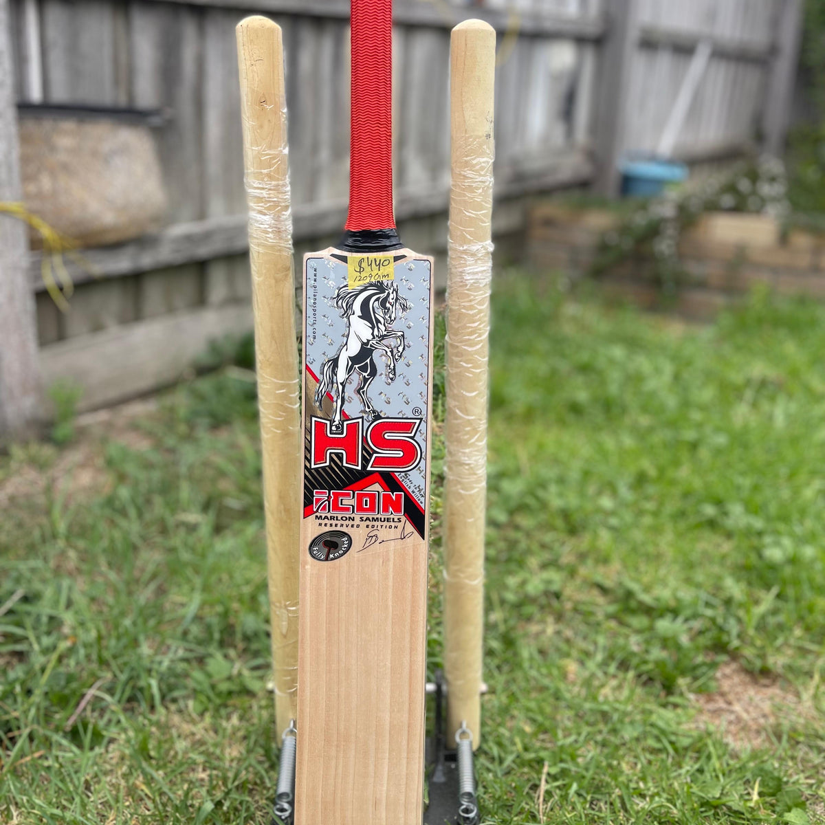 HS ICON ENGLISH WILLOW CRICKET BAT-SH-9 Grains-1209g – Sports knight